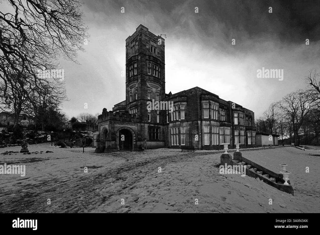 Cliffe castle hi-res stock photography and images - Alamy