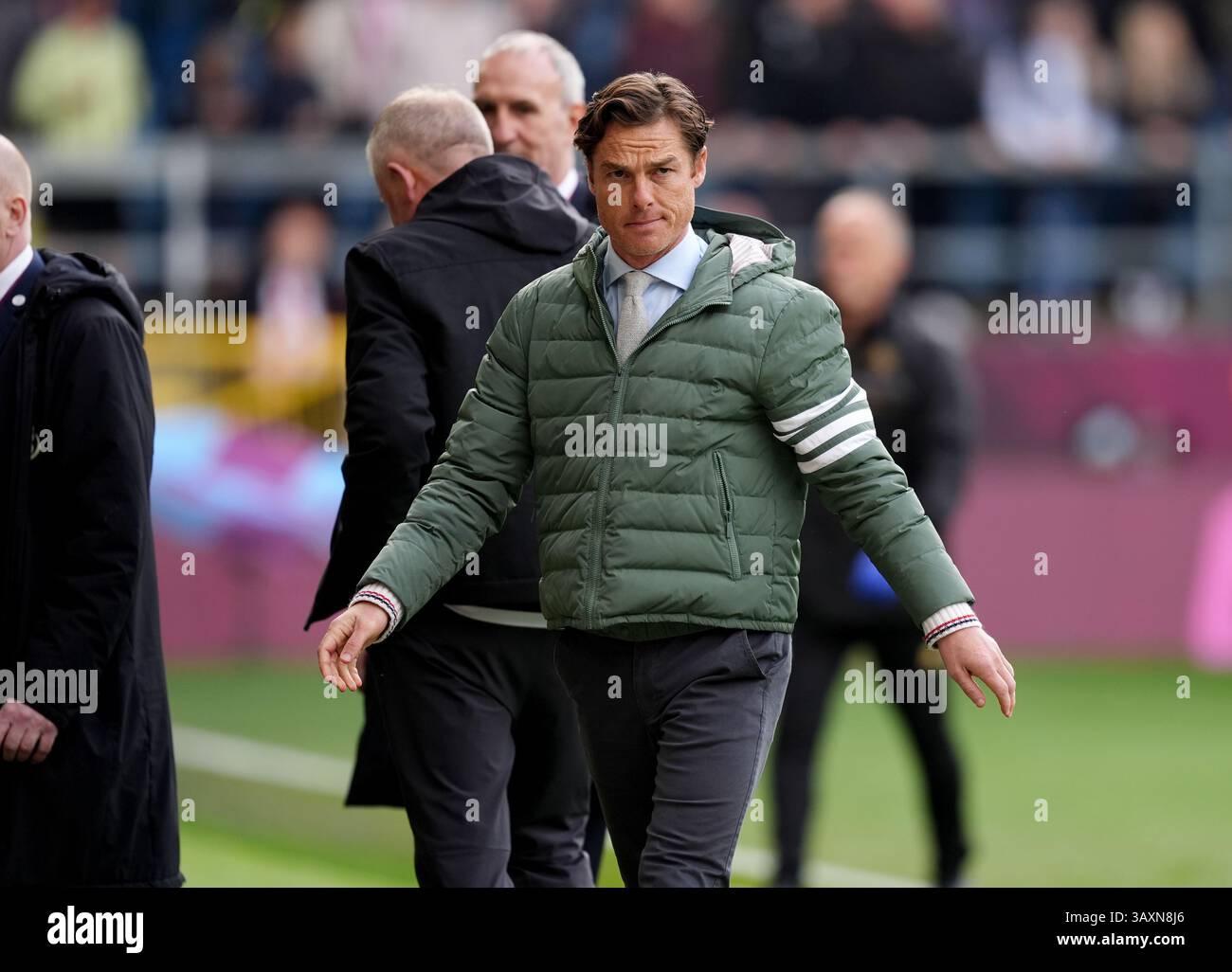 Burnley manager Scott Parker during the Sky Bet Championship match at ...