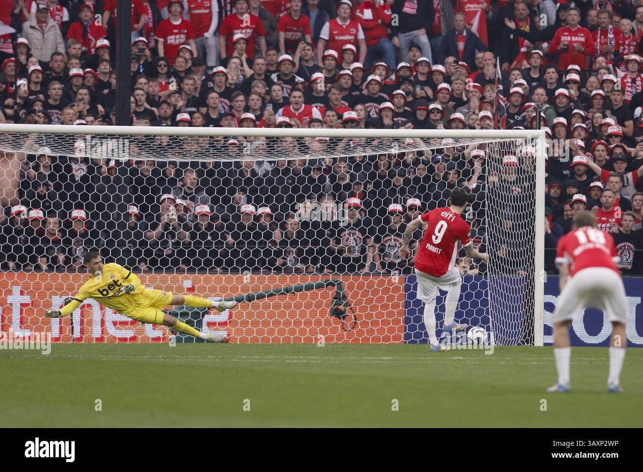 Rotterdam, Netherlands. 21st Apr, 2025. ROTTERDAM, 21-04-2025, Stadium ...