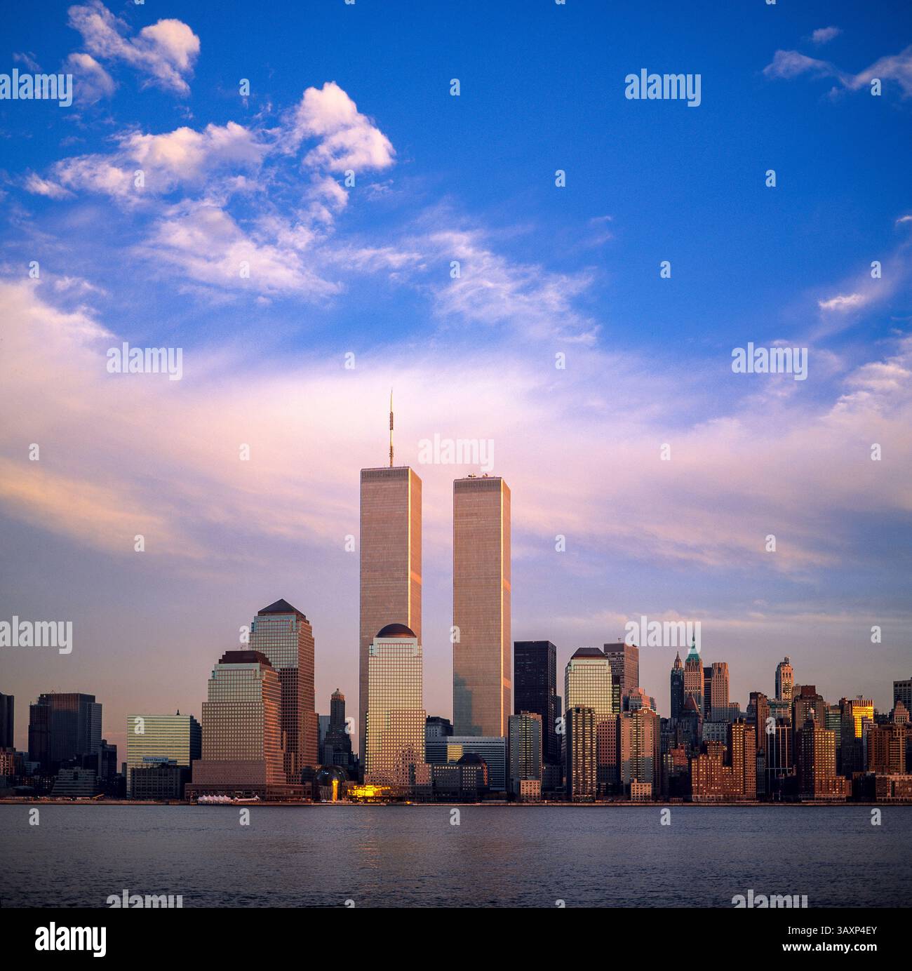 New York, vintage 1990s, lower Manhattan skyline, WTC World Trade ...