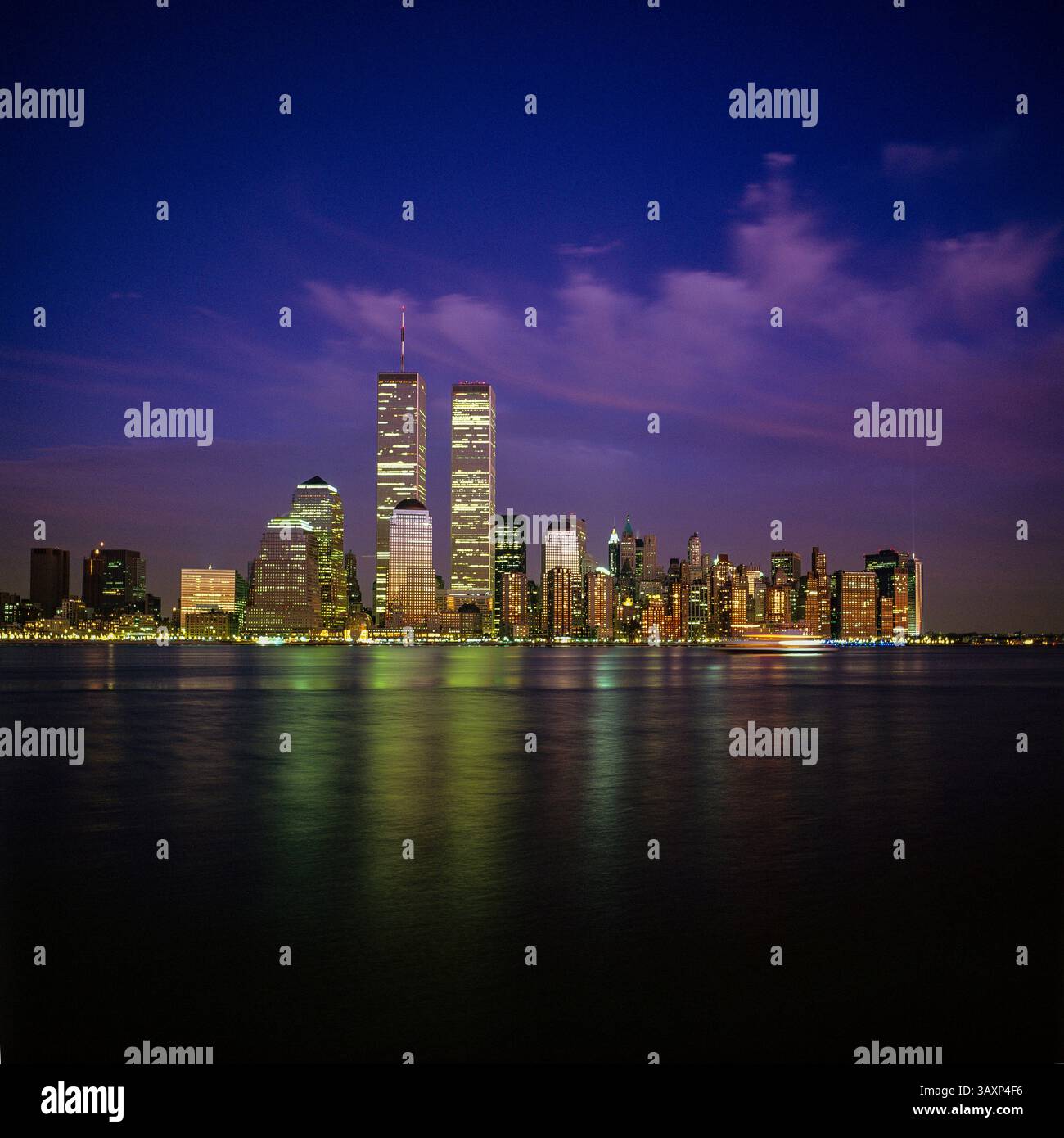 New York, vintage 1990s, lower Manhattan skyline, WTC World Trade ...