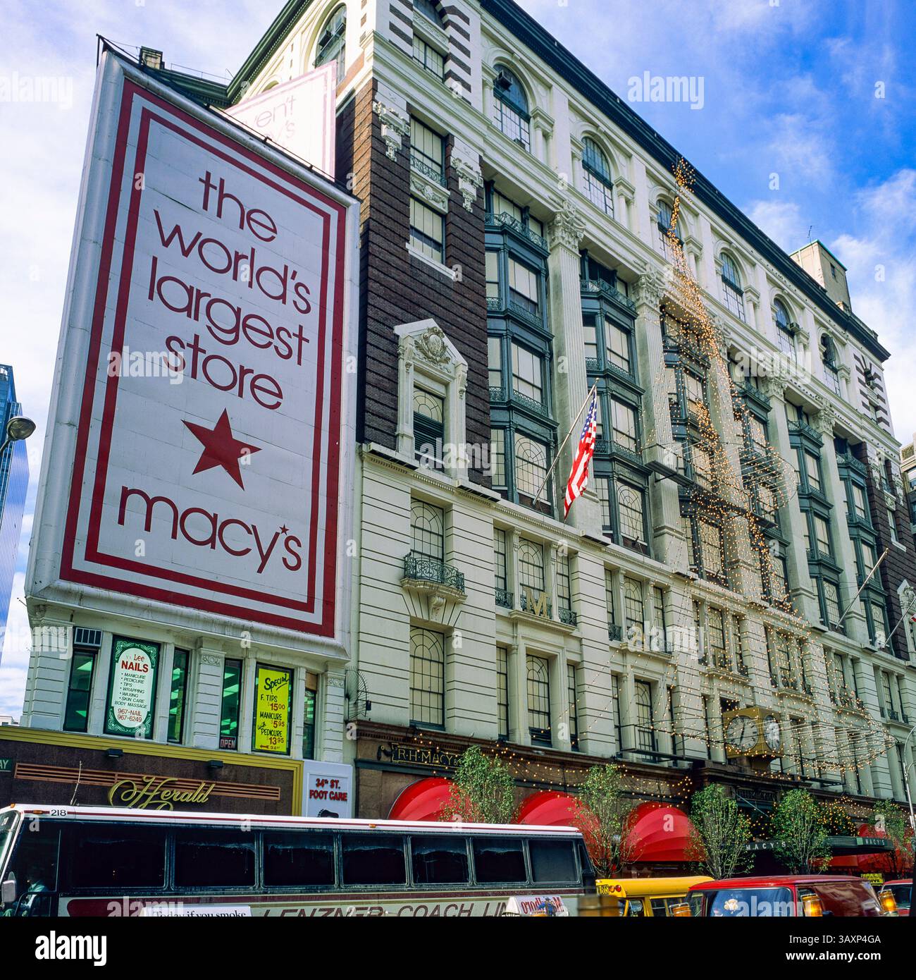 New York, vintage 1990s, Macy's the world's largest store building ...