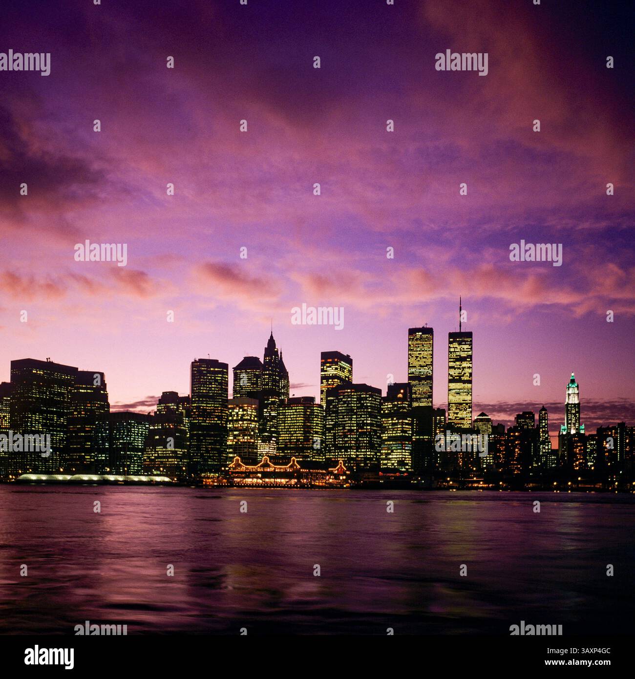 New York, vintage 1990s, lower Manhattan skyline, WTC World Trade ...