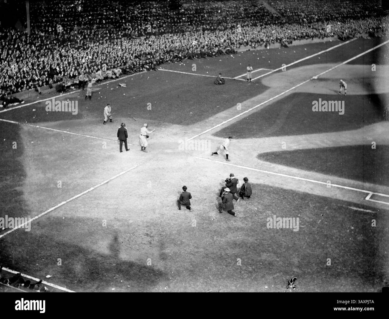 Group four sitting near Black and White Stock Photos & Images - Alamy
