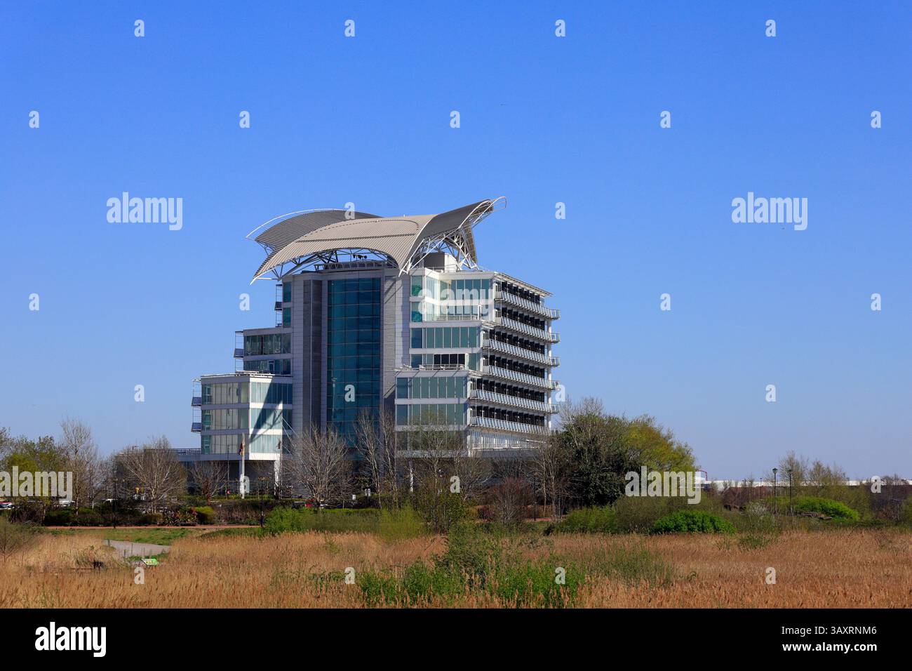 St David's Hotel (Voco) and Cardiff Bay Wetland Reserve, South Wales ...