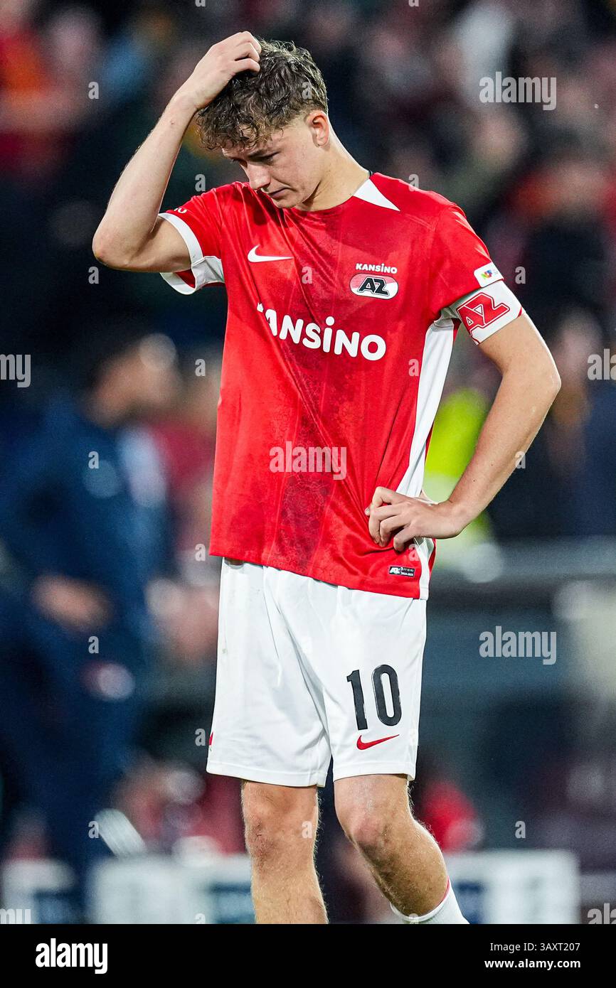 Rotterdam, Netherlands. 21st Apr, 2025. ROTTERDAM, NETHERLANDS - APRIL 21: Sven Mijnans of AZ ...