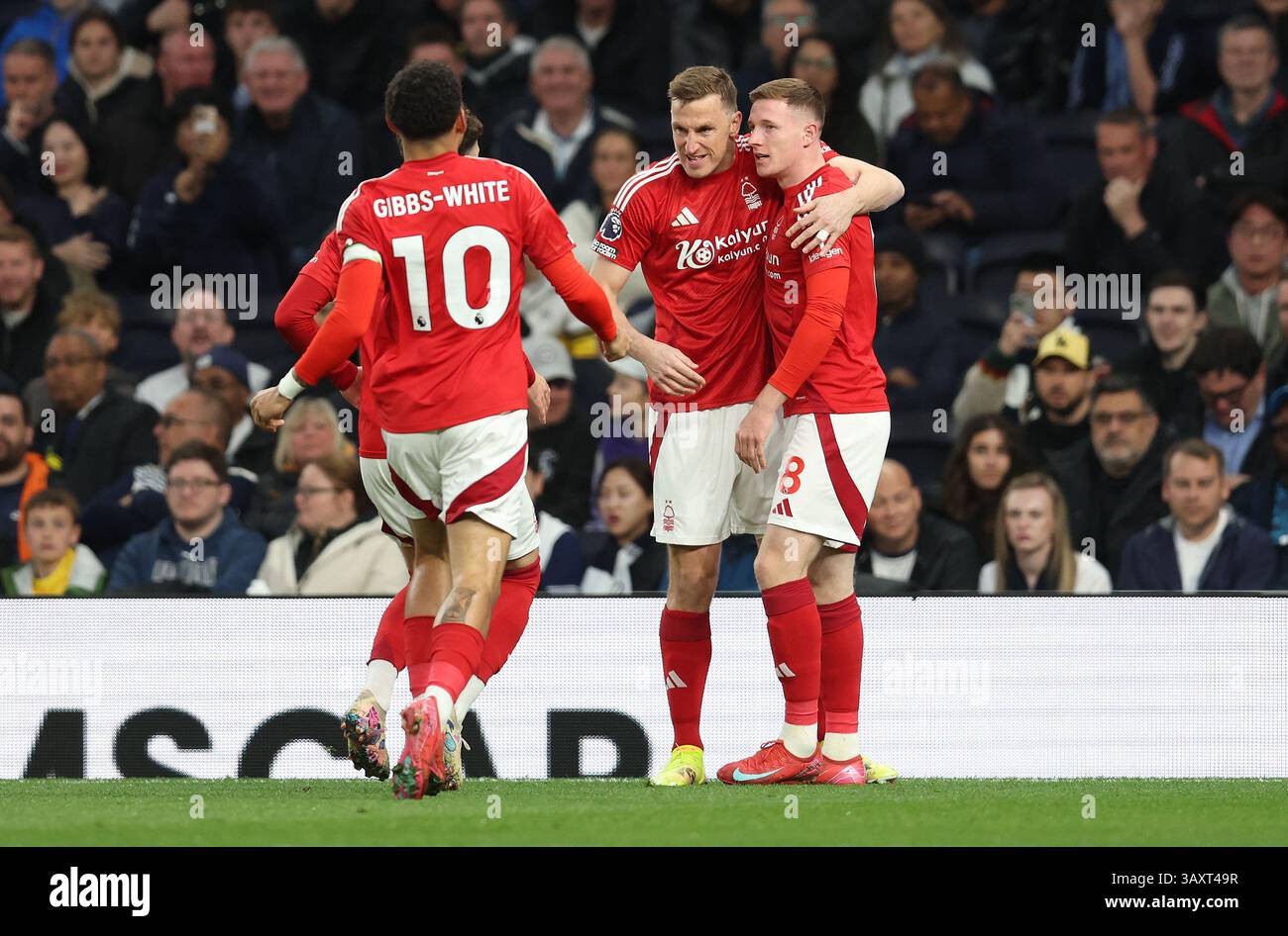 London, UK. 21st Apr, 2025. Elliot Anderson (R) of Nottingham Forest ...