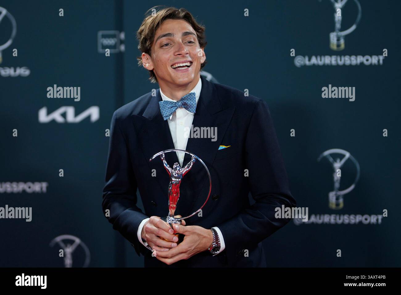 Mondo Duplantis celebrates the Laureus World Sportsman of the Year ...