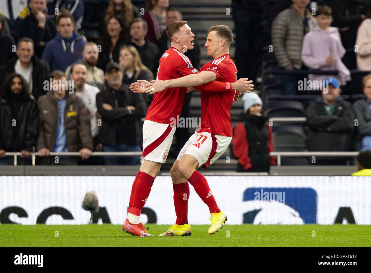 London, United Kingdom on 21 April 2025 . GOAL 0-1 Elliot Anderson (8 ...