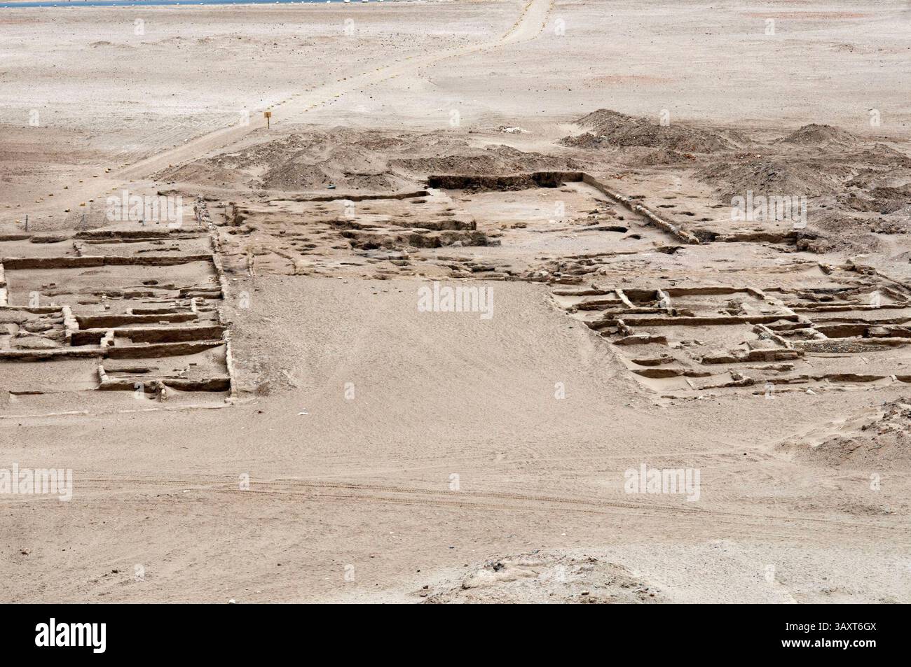 Aug 15, 2016 - Peru - Huaca del sol , temple of the sun, adobe pyramid ...