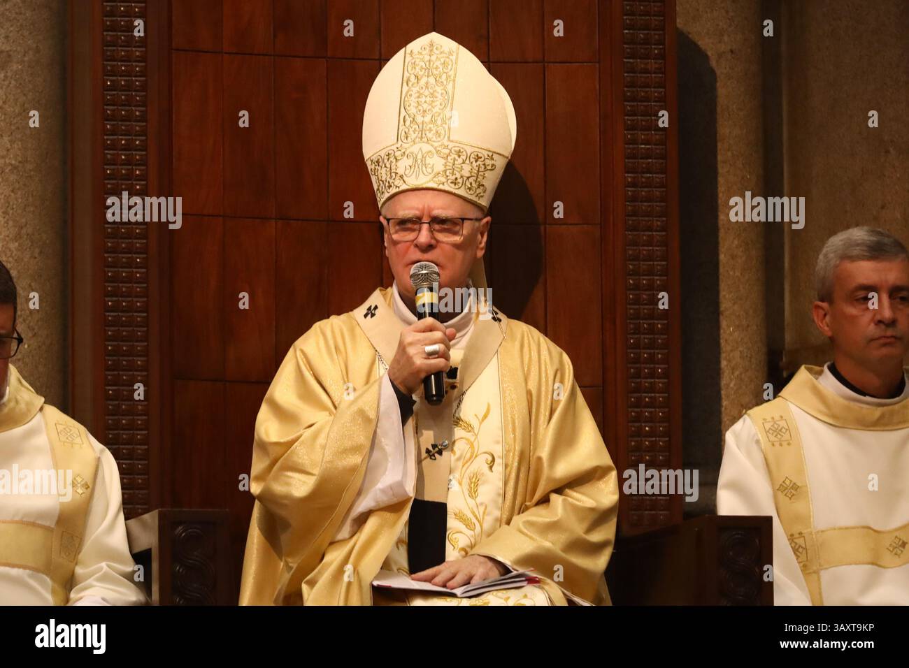 Mass in honor of Pope Francis, celebrated by Cardinal Odilo Pedro ...