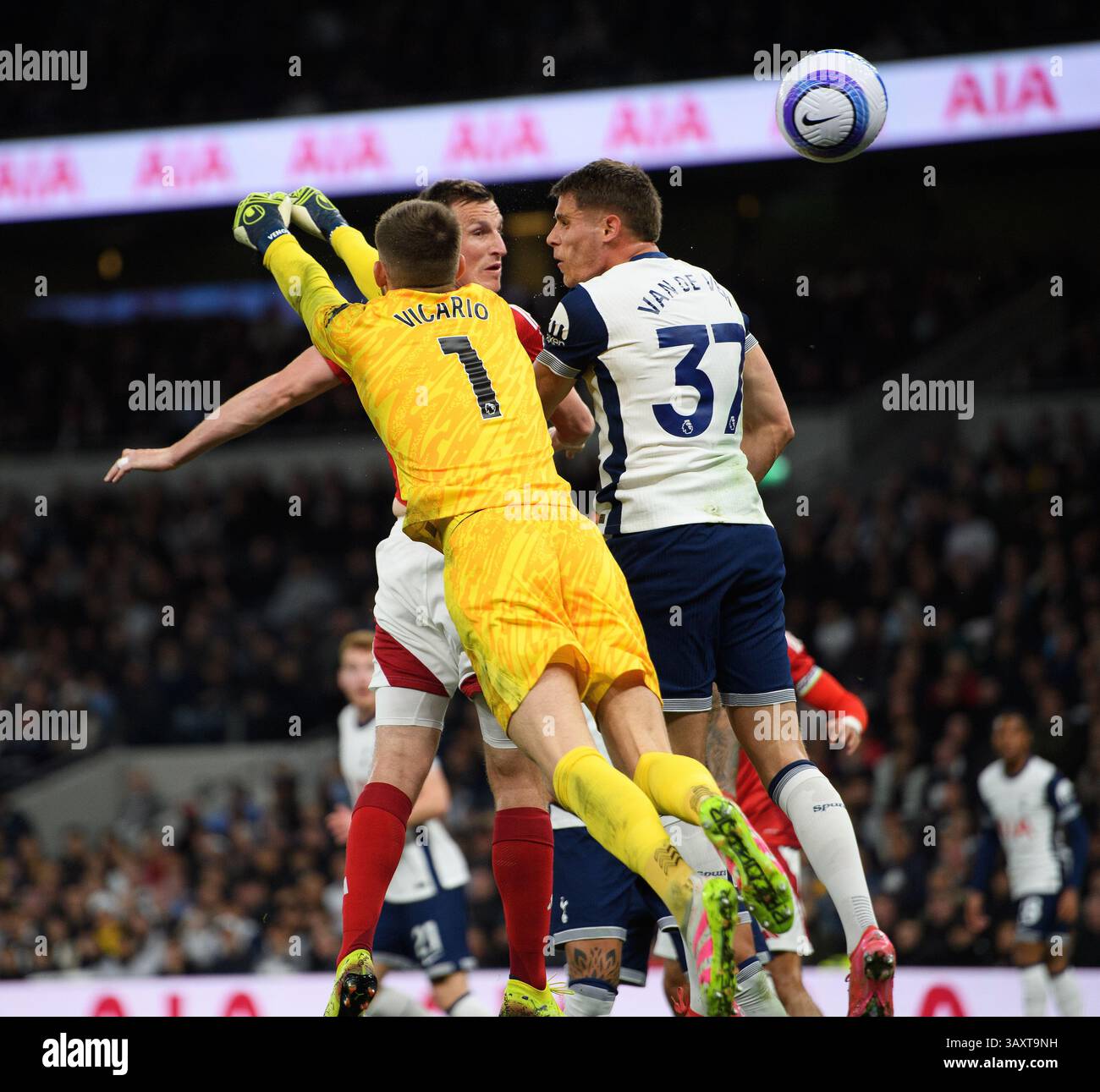 London, UK. 21st Apr, 2025. Tottenham Hotspur v Nottingham Forest ...