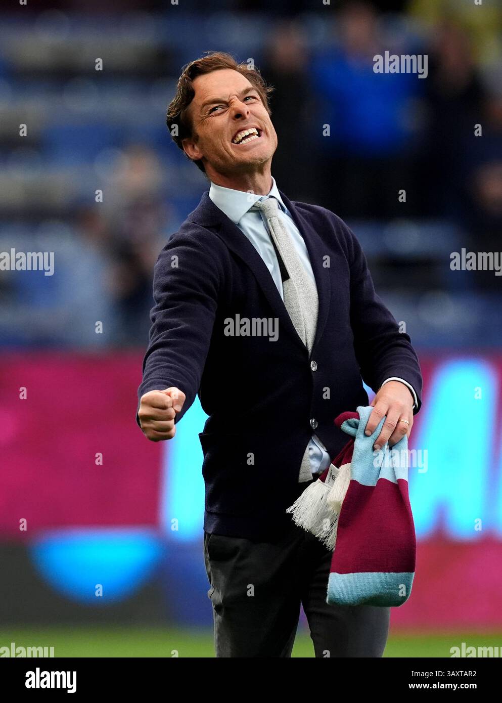 Burnley manager Scott Parker celebrates promotion to the Premier League ...
