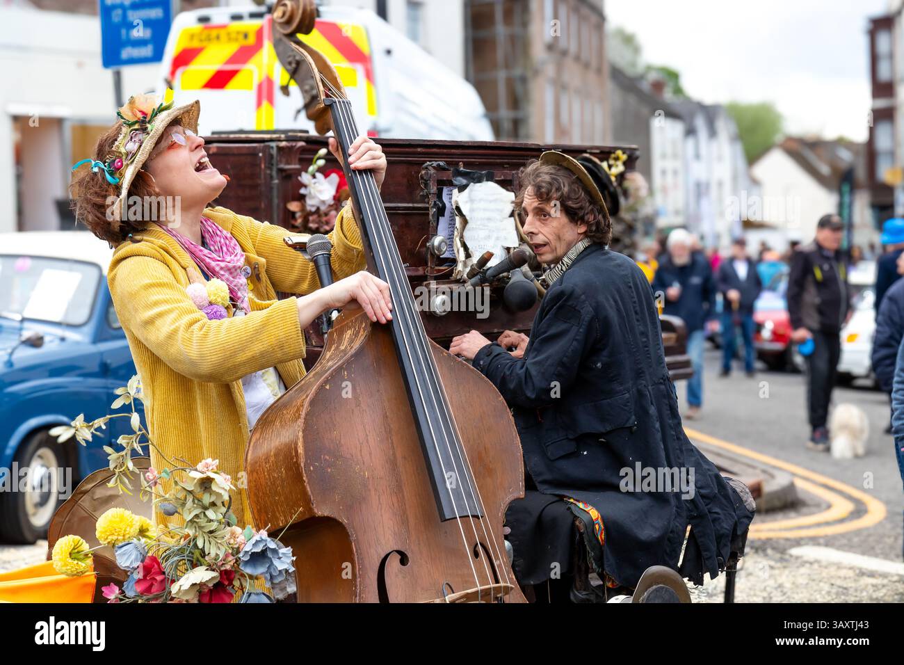 Rimski and Hankerchief, Bicycle Piano & Double Bassicle, Coleford ...