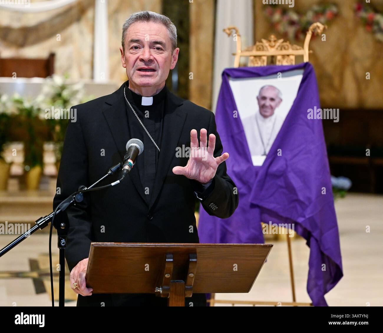 New York, USA. 21st Apr, 2025. Bishop Robert Brennan, Bishop of ...