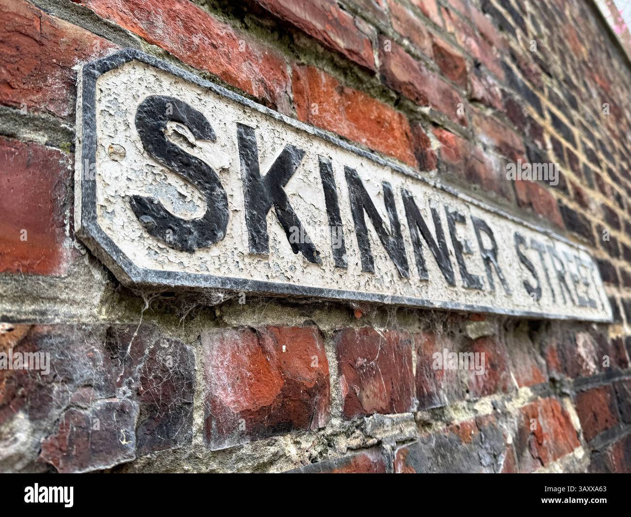 Whitbys west side hi-res stock photography and images - Alamy