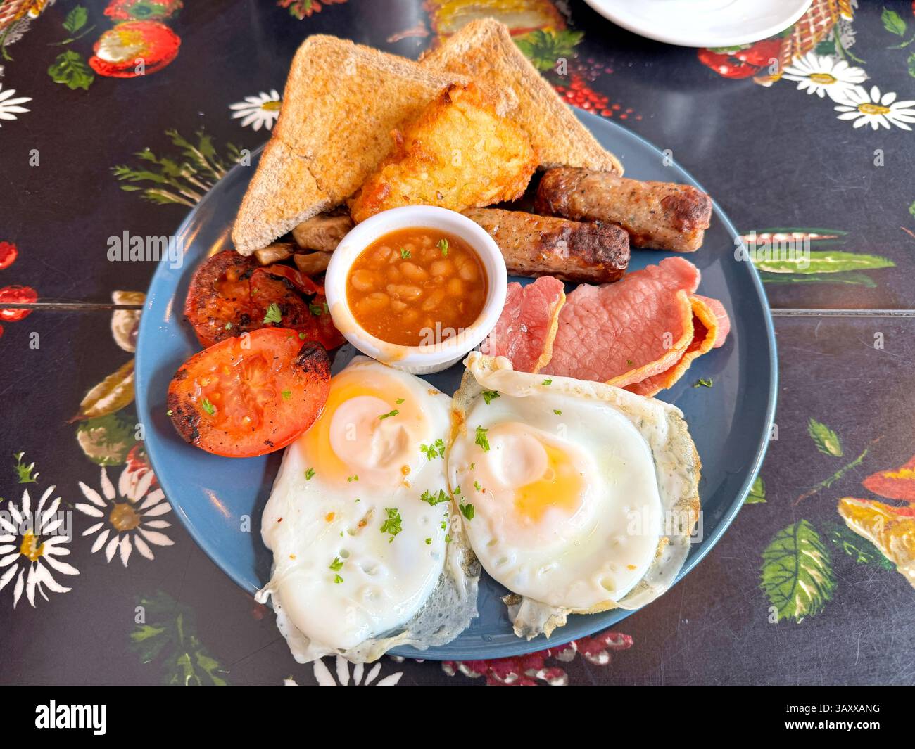 Full english breakfast in cafe Stock Photo - Alamy