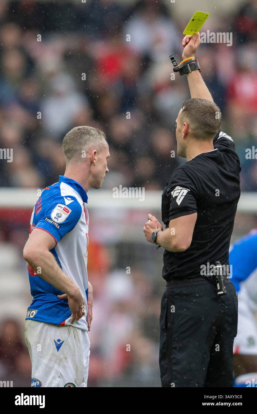 Sunderland on Monday 21st April 2025. Referee James Bell shows ...