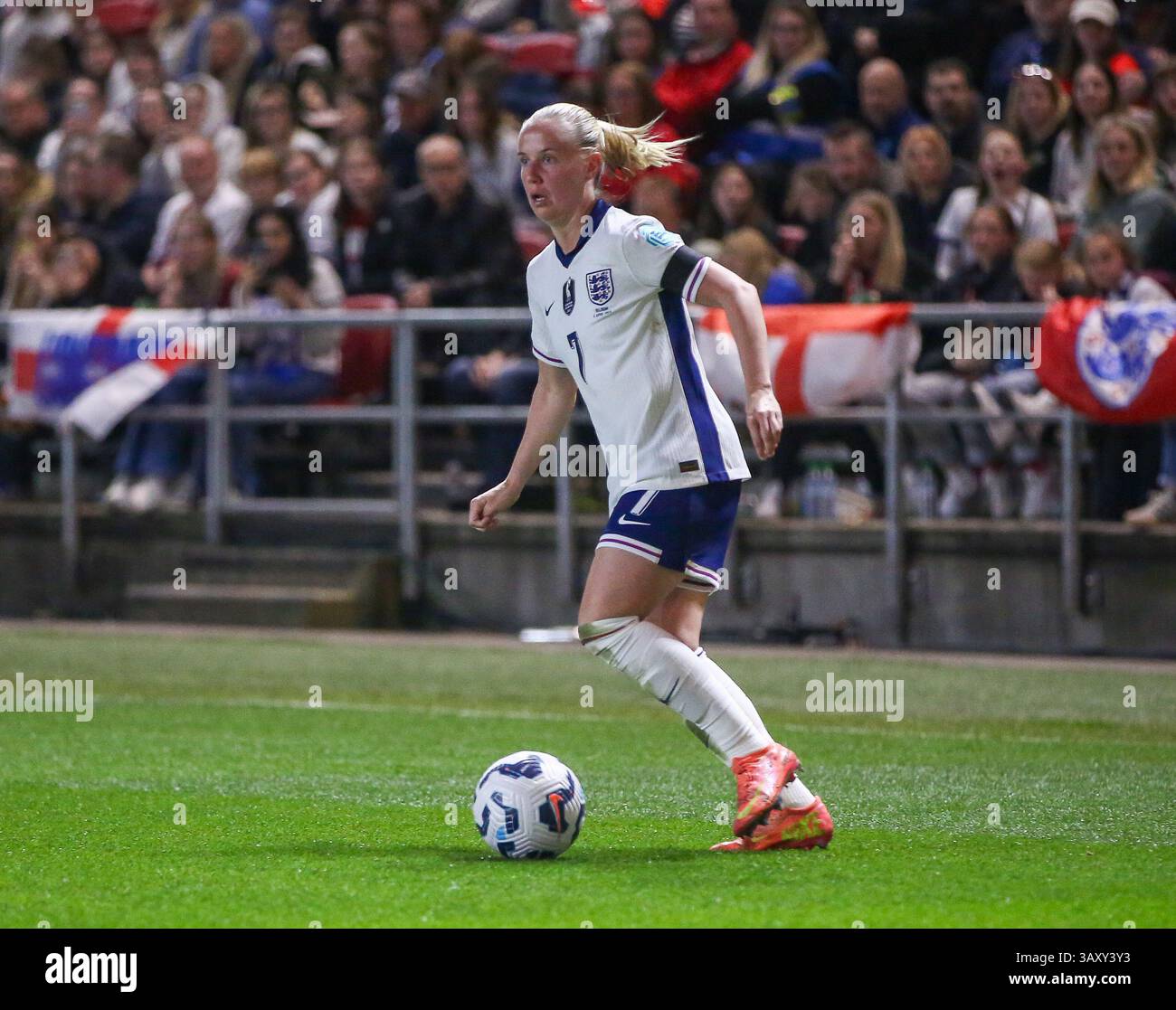 Beth Mead on the ball for England - England v.s Portugal - UEFA Womens ...