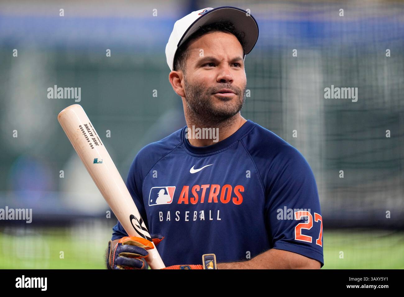 Houston Astros left fielder Jose Altuve waits to hit during batting ...