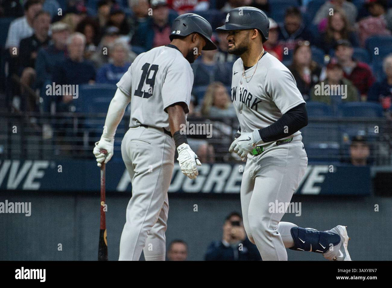 New York Yankees' Jasson Dominguez, right, is greeted by Pablo Reyes ...