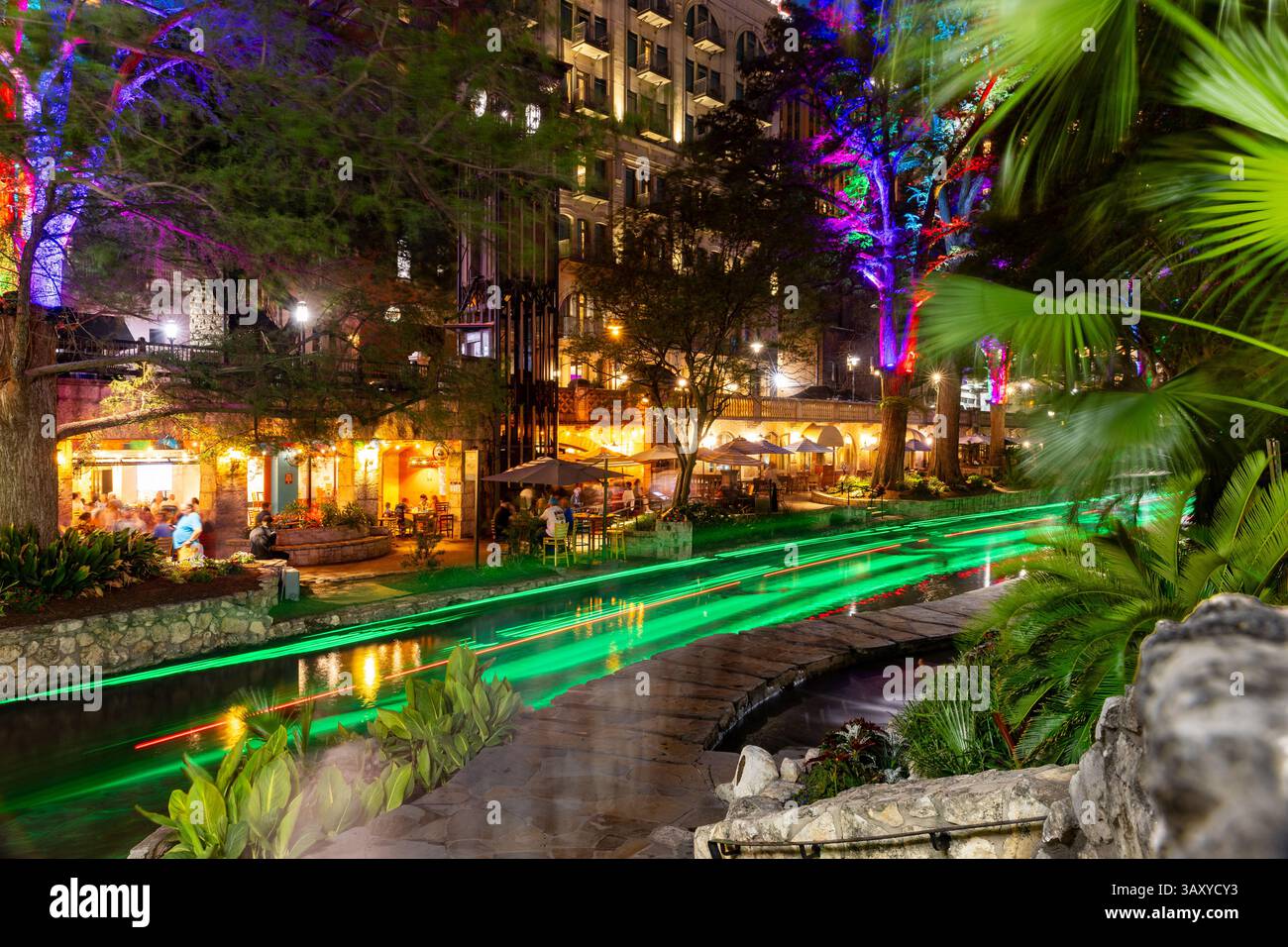 San Antonio, TX - April 4, 2025: People dine and walk along San Antonio's famed Riverwalk as ...
