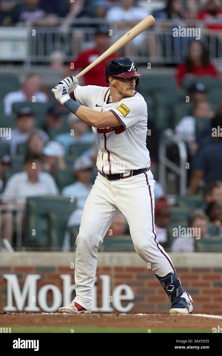 ATLANTA, GA - APRIL 21: Sean Murphy #12 of the Atlanta Braves bats ...