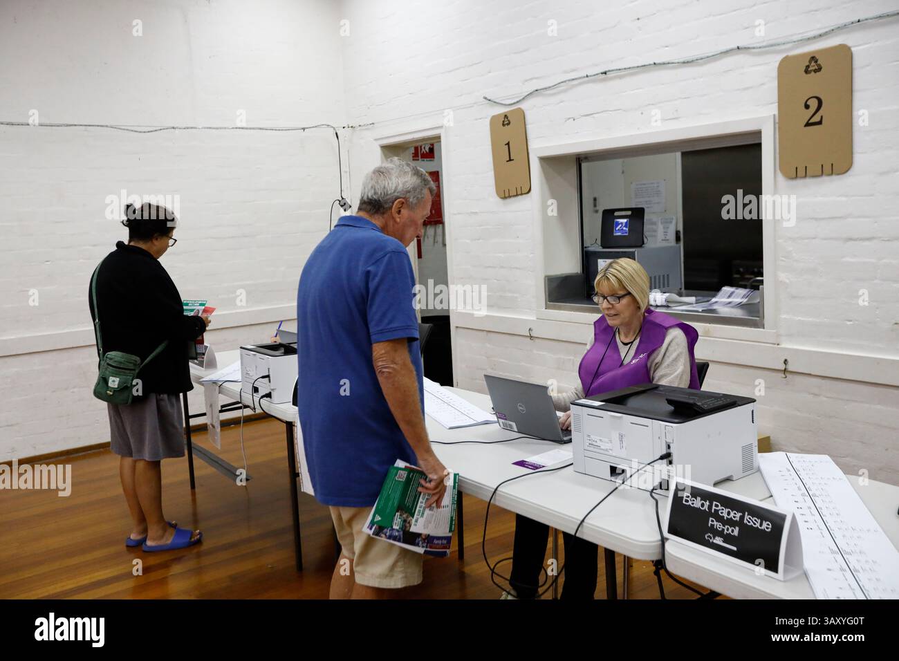 Melbourne, Australia. 22 April, 2025. Voters register with Australian ...