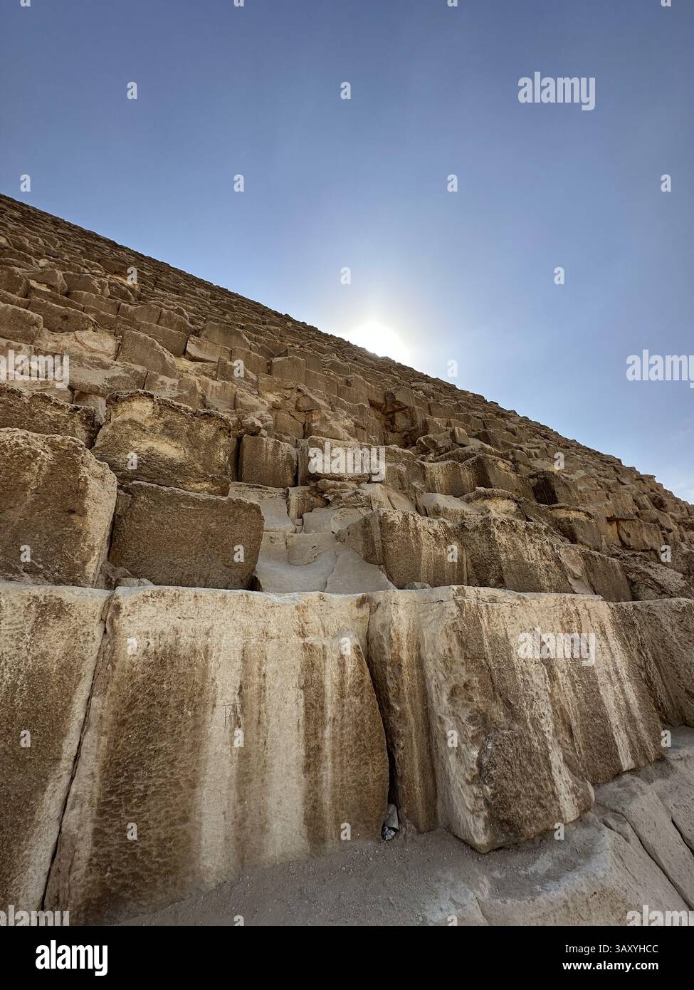 Limestone blocks of Pyramids Khufu, Giza, Egypt Stock Photo - Alamy