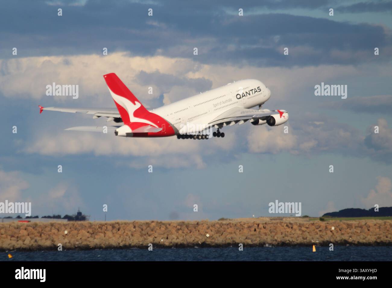 SYDNEY MASCOT AIRPORT Stock Photo - Alamy