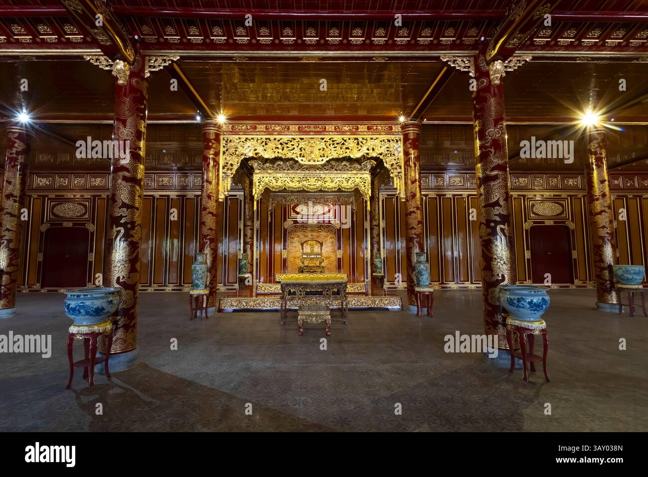 Inside Thái Hòa Palace in the Imperial City with the Purple Forbidden ...