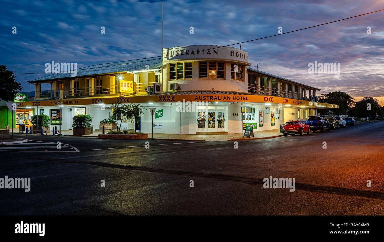 St George, QLD, Australia - Australian Hotel building Stock Photo - Alamy