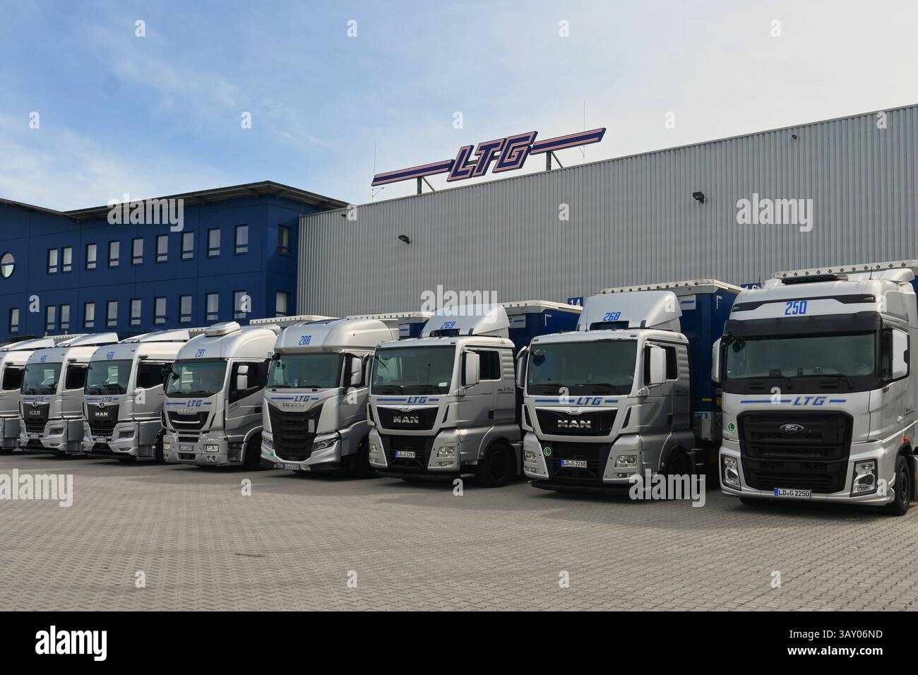 Die LTG - Landauer Transportgesellschaft Doll KG in Regensburg, ist ...