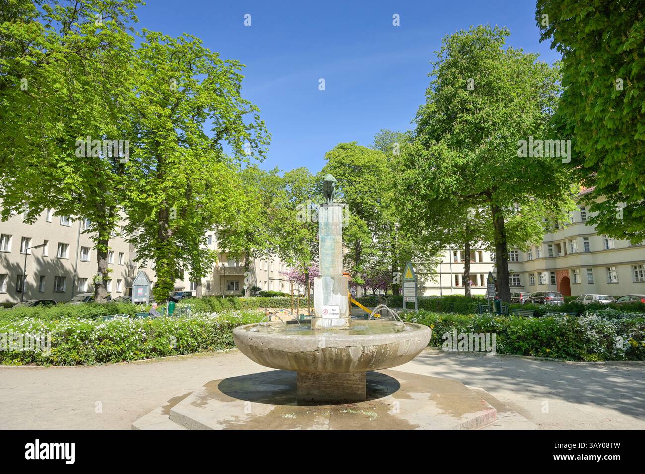 Fuchsbrunnen, Ceciliengärten, Friedenau, Berlin, Deutschland Stock ...