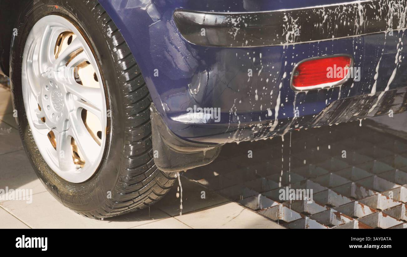 Getting wet from car hi-res stock photography and images - Alamy