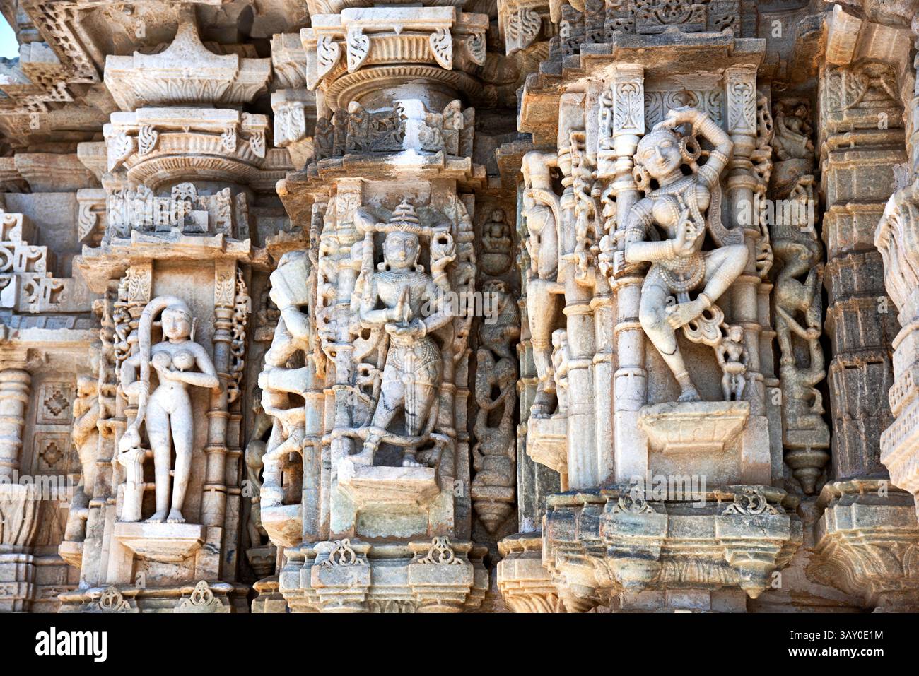Marble carvings, Neminath Jain Temple, Ranakpur, Rajasthan Stock Photo ...