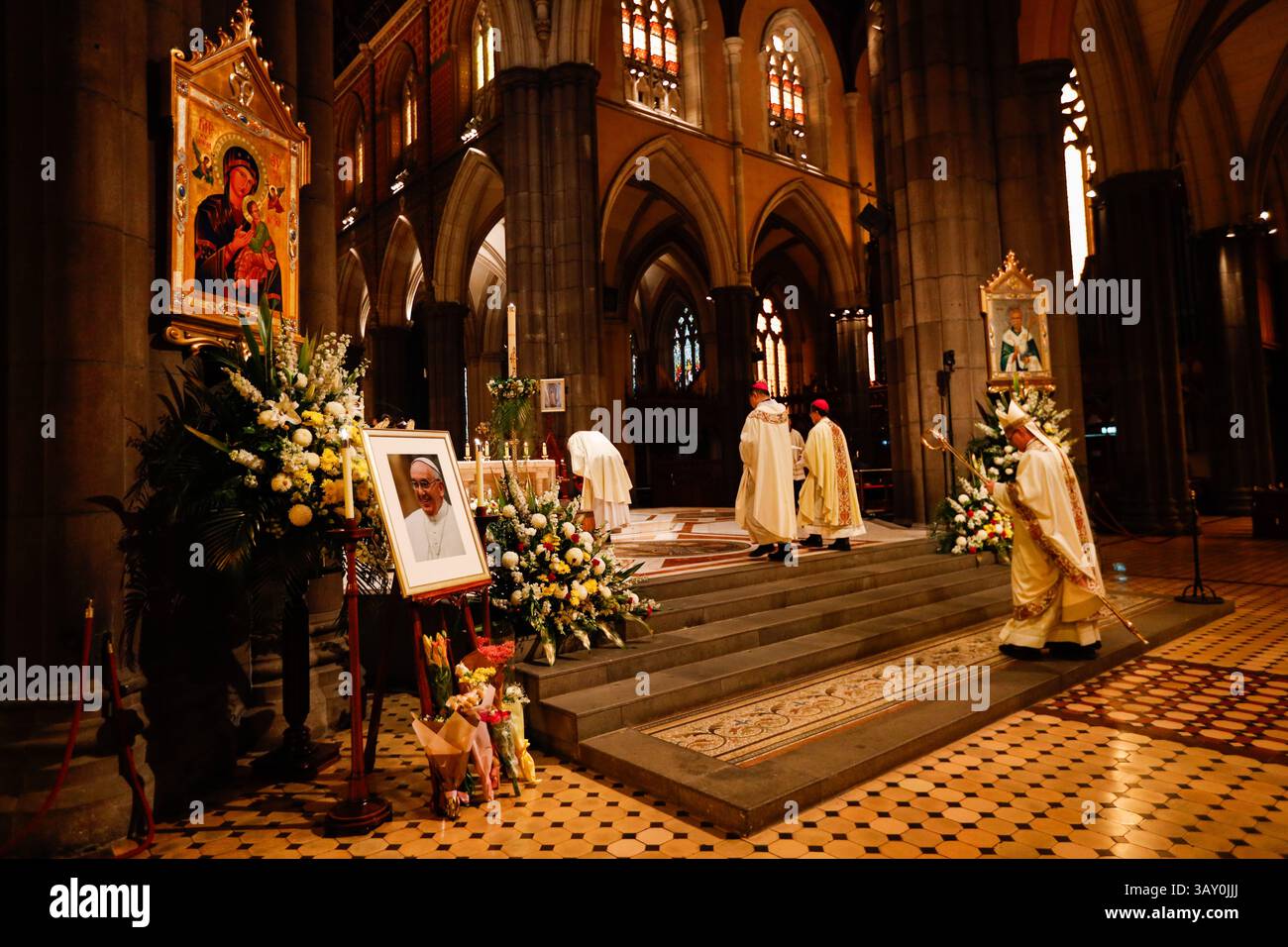 Melbourne, Australia. 22 April, 2025. A portrait of Pope Francis is ...