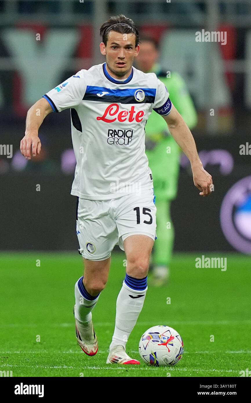 Atalanta's Marten de Roon during the Serie A soccer match between Milan ...