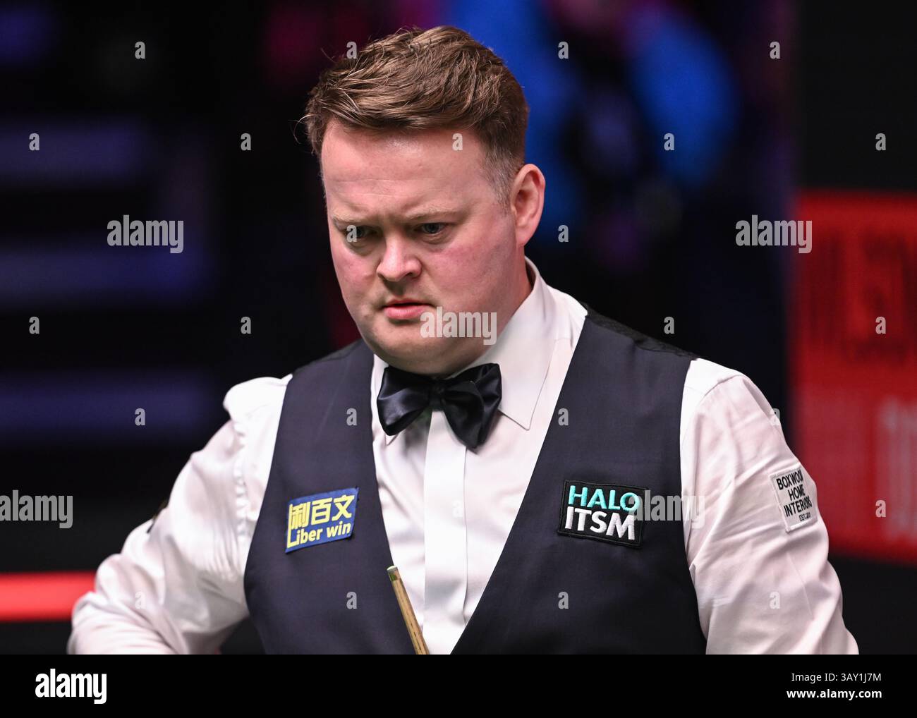 Sheffield, UK. 22nd Apr, 2025. Shaun Murphy reacts during his Round 1 ...
