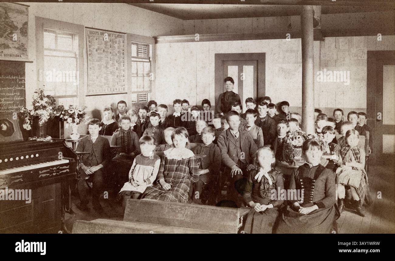 American 1900s school classroom Stock Photo - Alamy