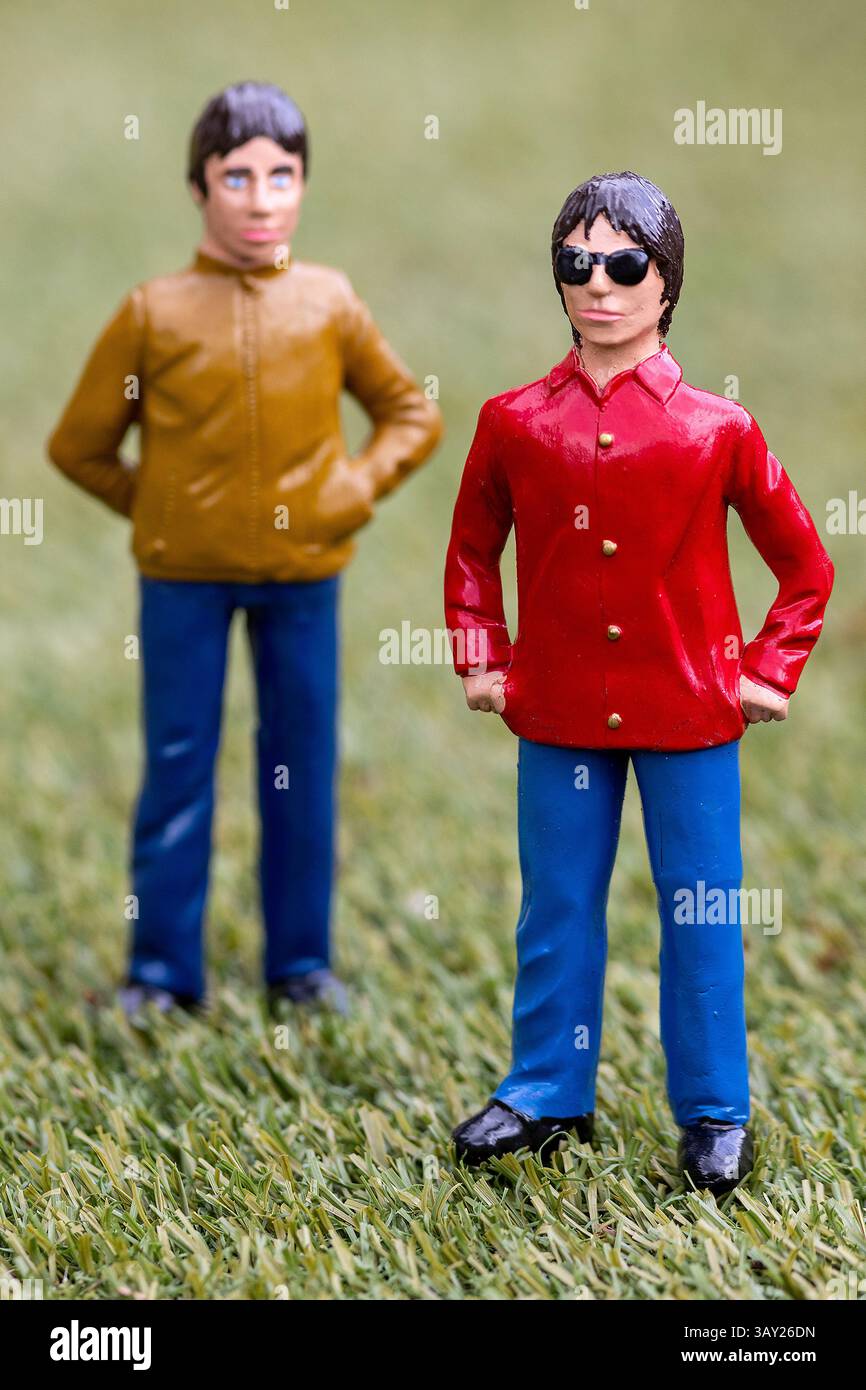 Torquay, UK. 22nd Apr 2025 Oasis Reform ! Models of the Gallagher ...