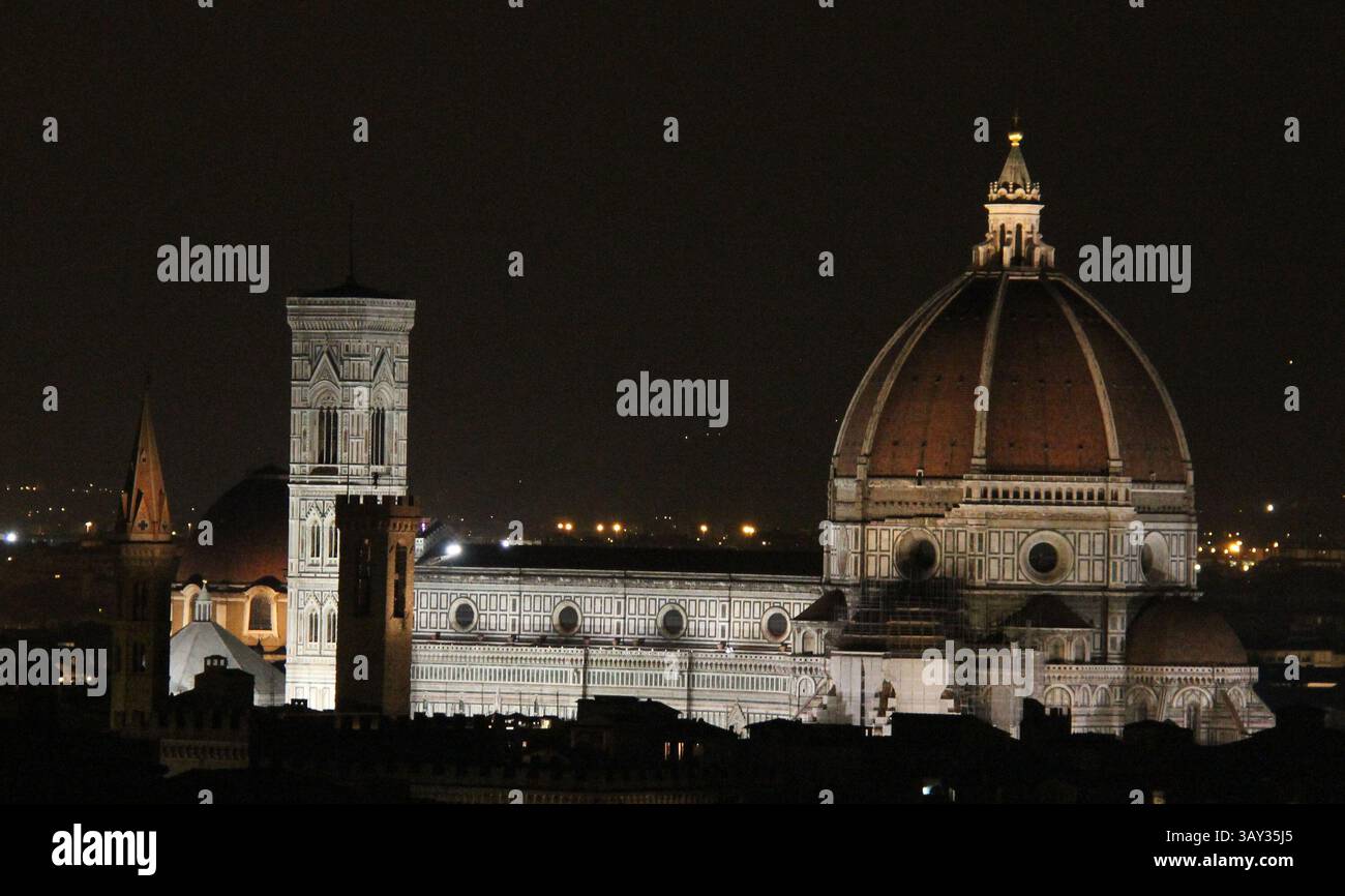 Cattedrale di santa maria del flore hi-res stock photography and images ...