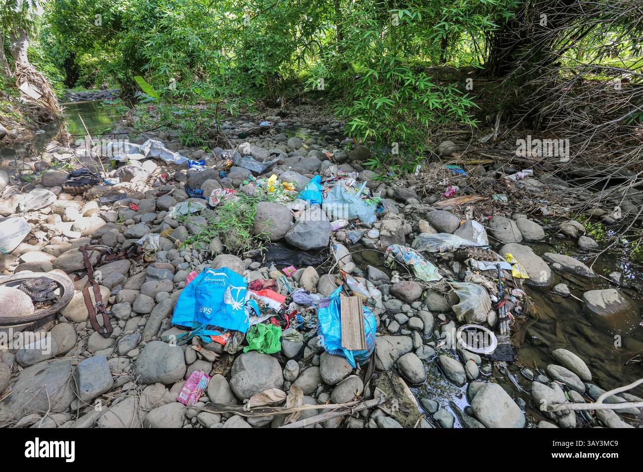 Quezon Province, Philippines. Apr 22,2025. Plastic waste, E-waste ...