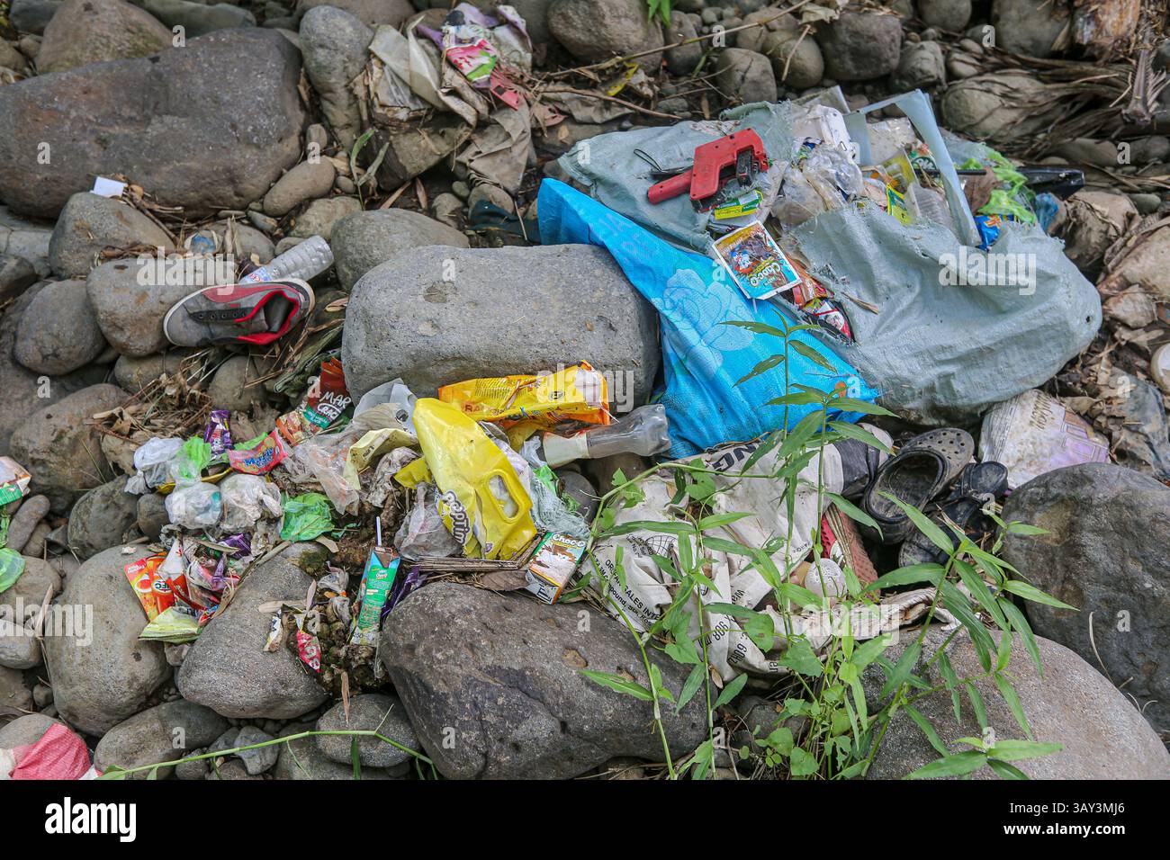 Quezon Province, Philippines. Apr 22,2025. Plastic waste, E-waste ...