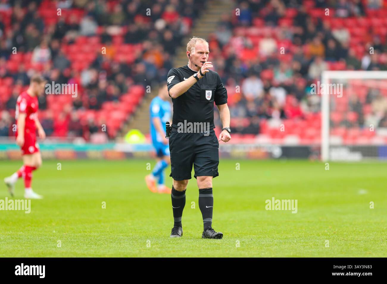 Oakwell Stadium, Barnsley, England - 21st April 2025 Referee Andrew ...