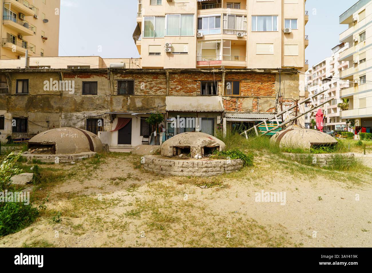 Defensive urban design hi-res stock photography and images - Alamy