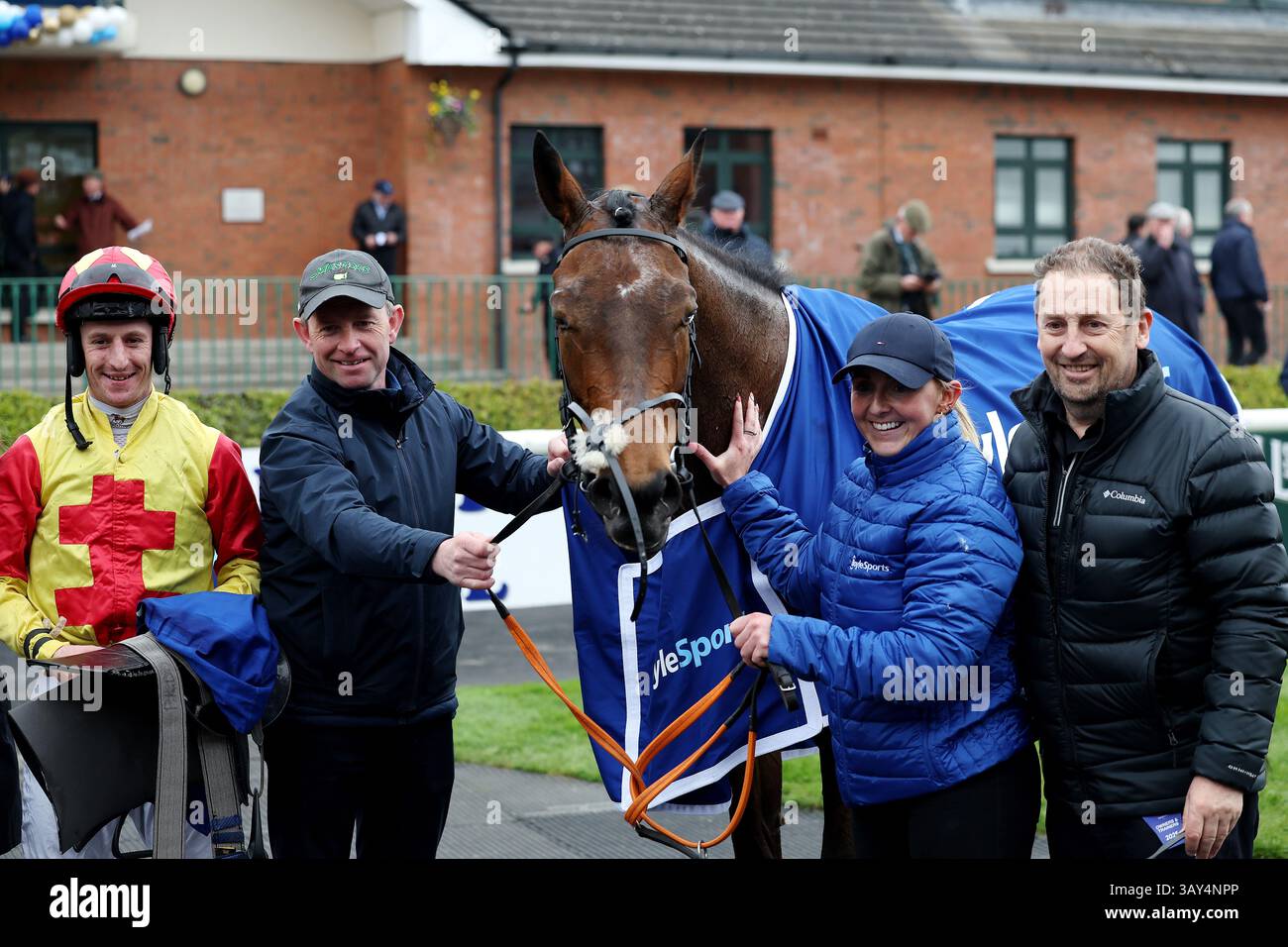 Jockey Philip Donovan (left) with horse Kiltealy Park and connections ...