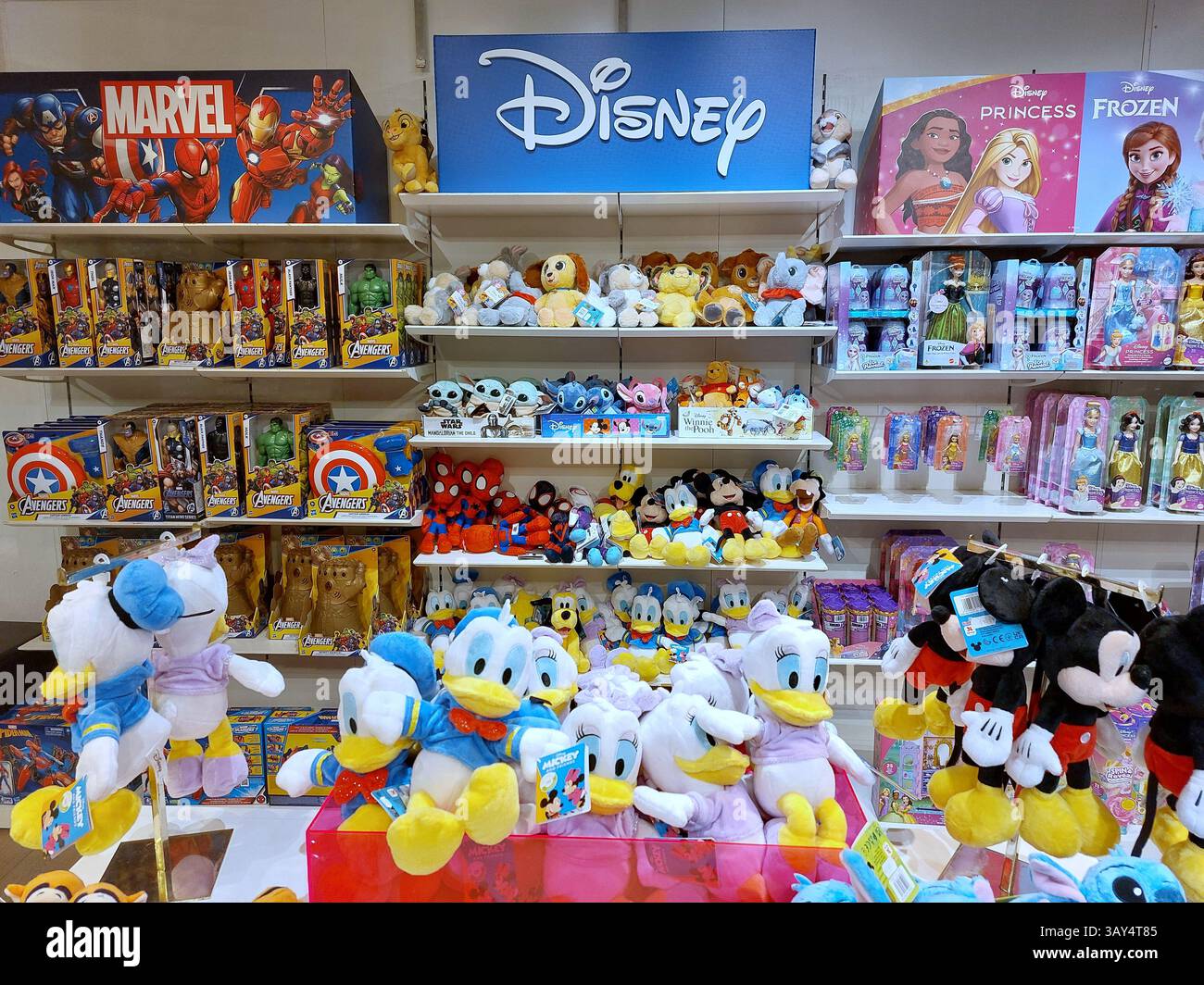 Disney toys hi-res stock photography and images - Alamy