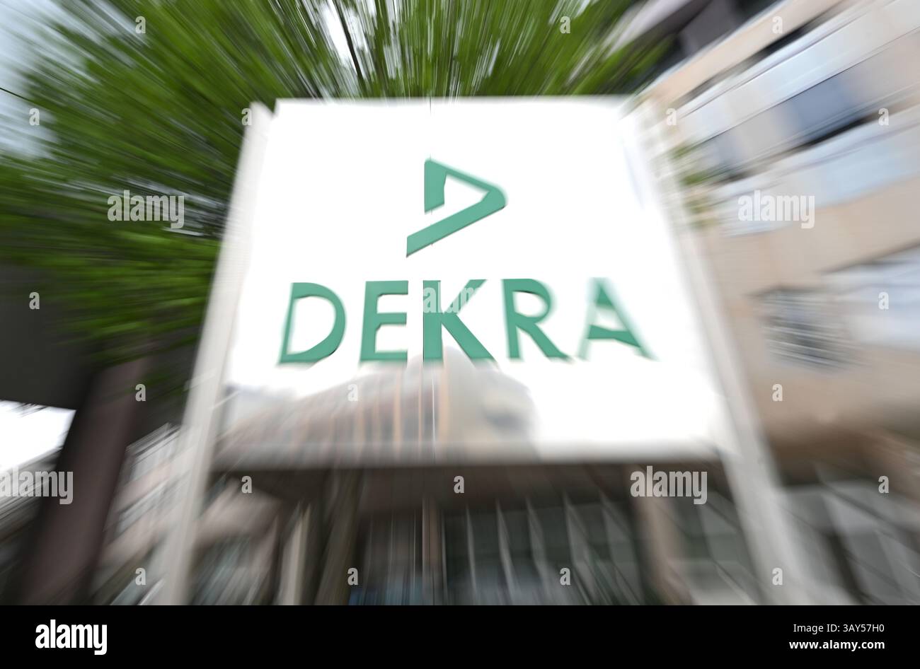 Stuttgart, Germany. 22nd Apr, 2025. The logo of the testing company ...