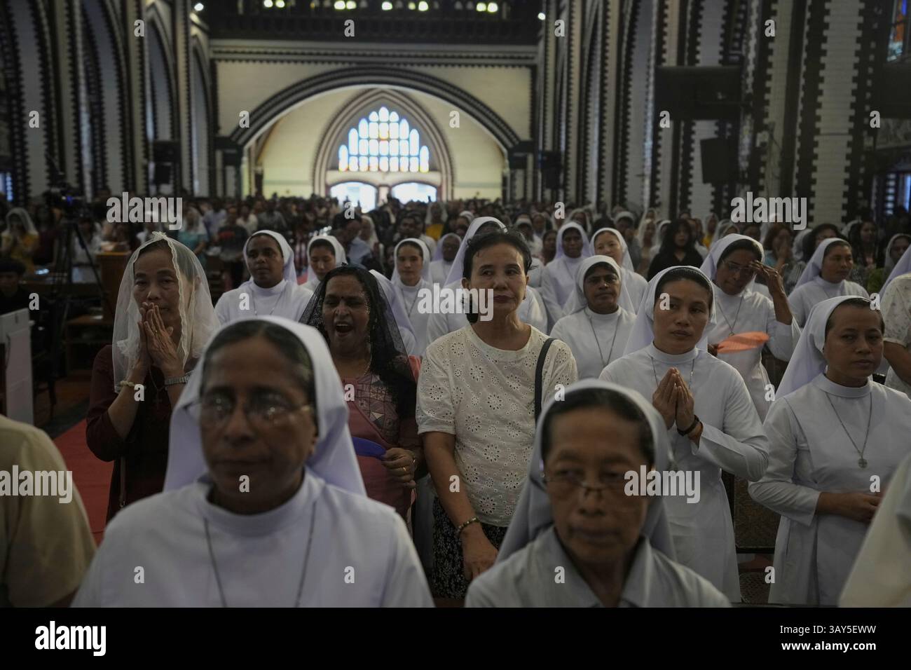 Myanmar Christians attend a prayer for Pope Francis at St. Mary ...
